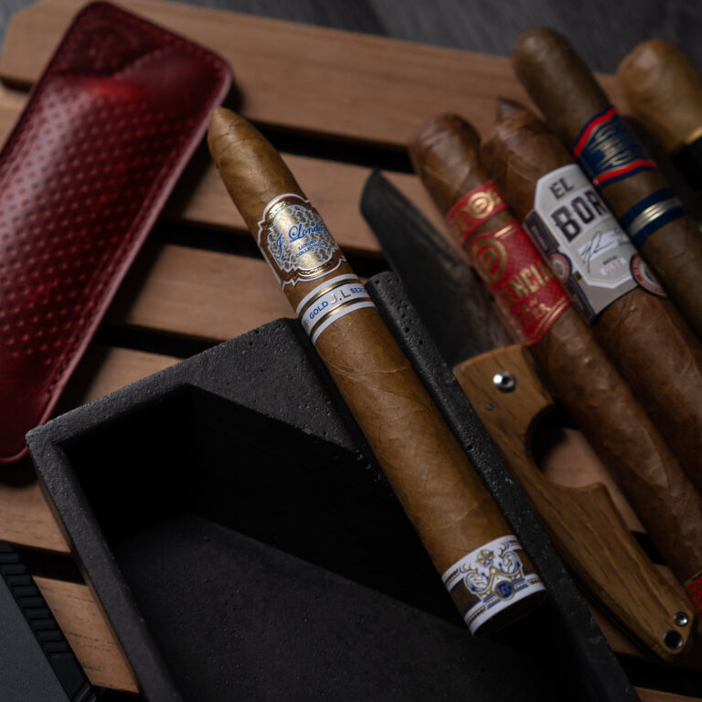 Blind Cigar Review: J London LCC Exclusive Pyramides - Fine Tobacco NYC